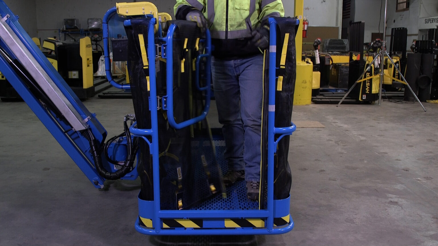 Lift Shield - Cranetainer System US